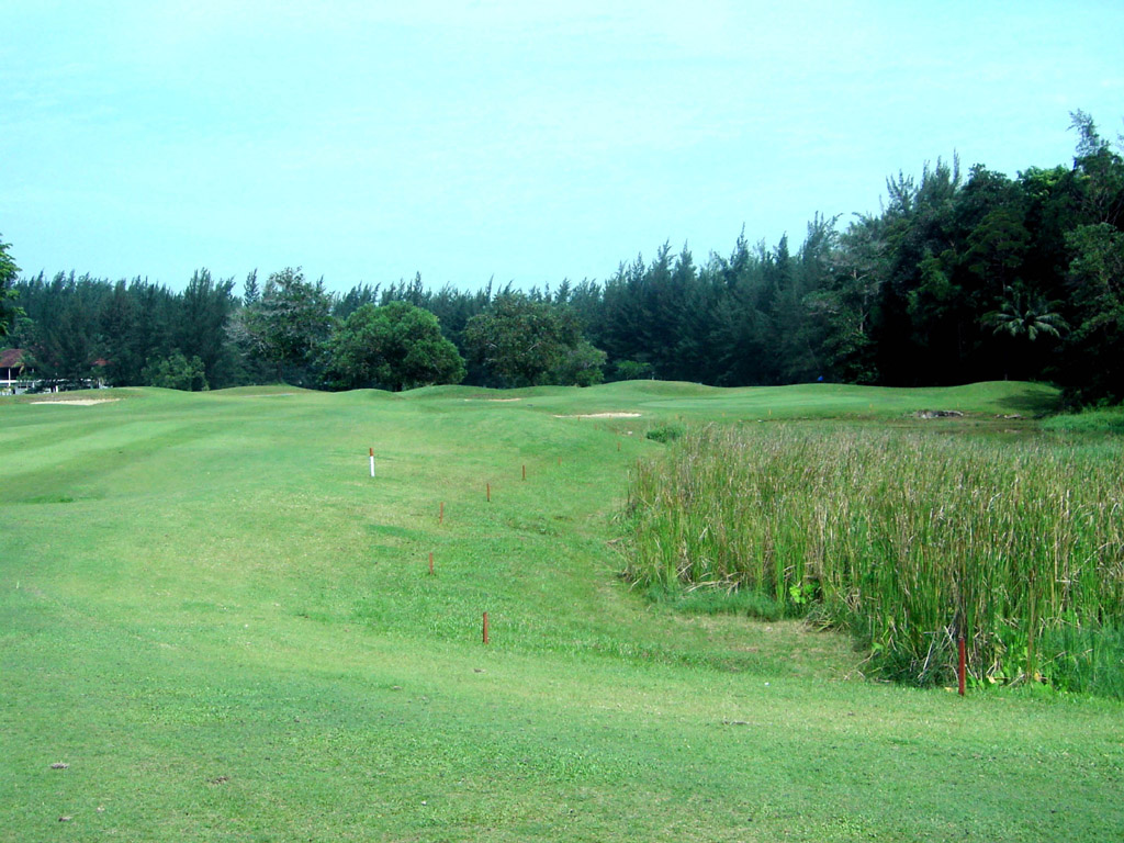 Damai Golf & Country Club | Sarawak Golf Course in Malaysia