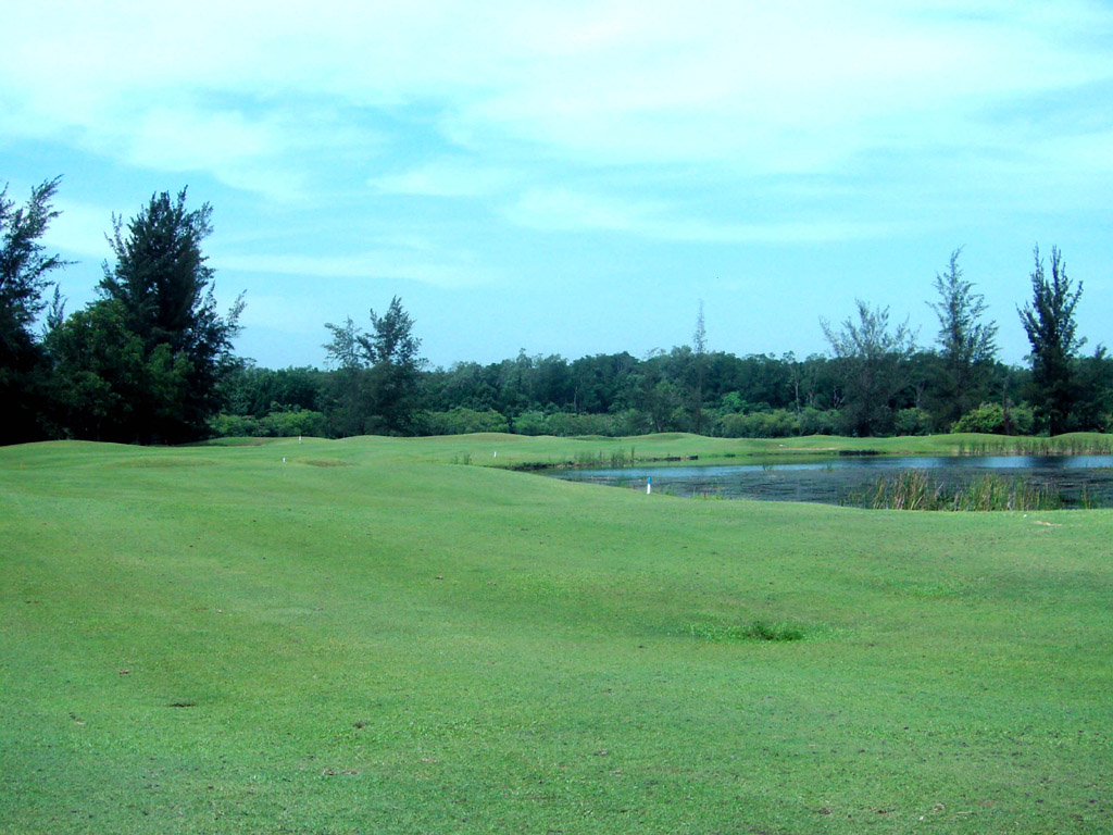 Damai Golf & Country Club | Sarawak Golf Course in Malaysia