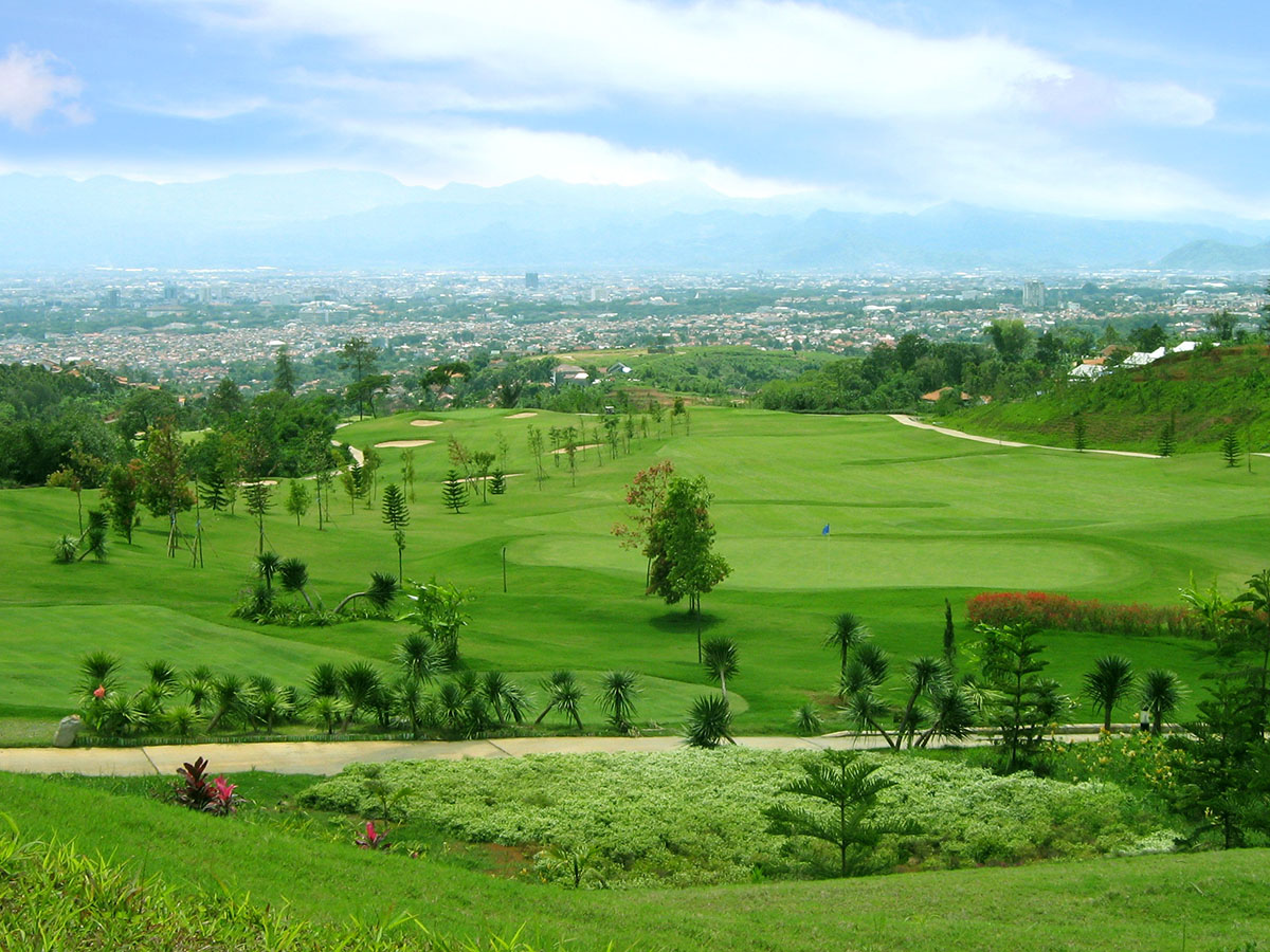 Mountain View Golf Club | Bandung Golf Course Indonesia