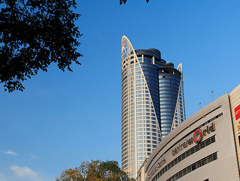 Centara Grand at CentralWorld | Bangkok Golf Resort Hotel, Thailand